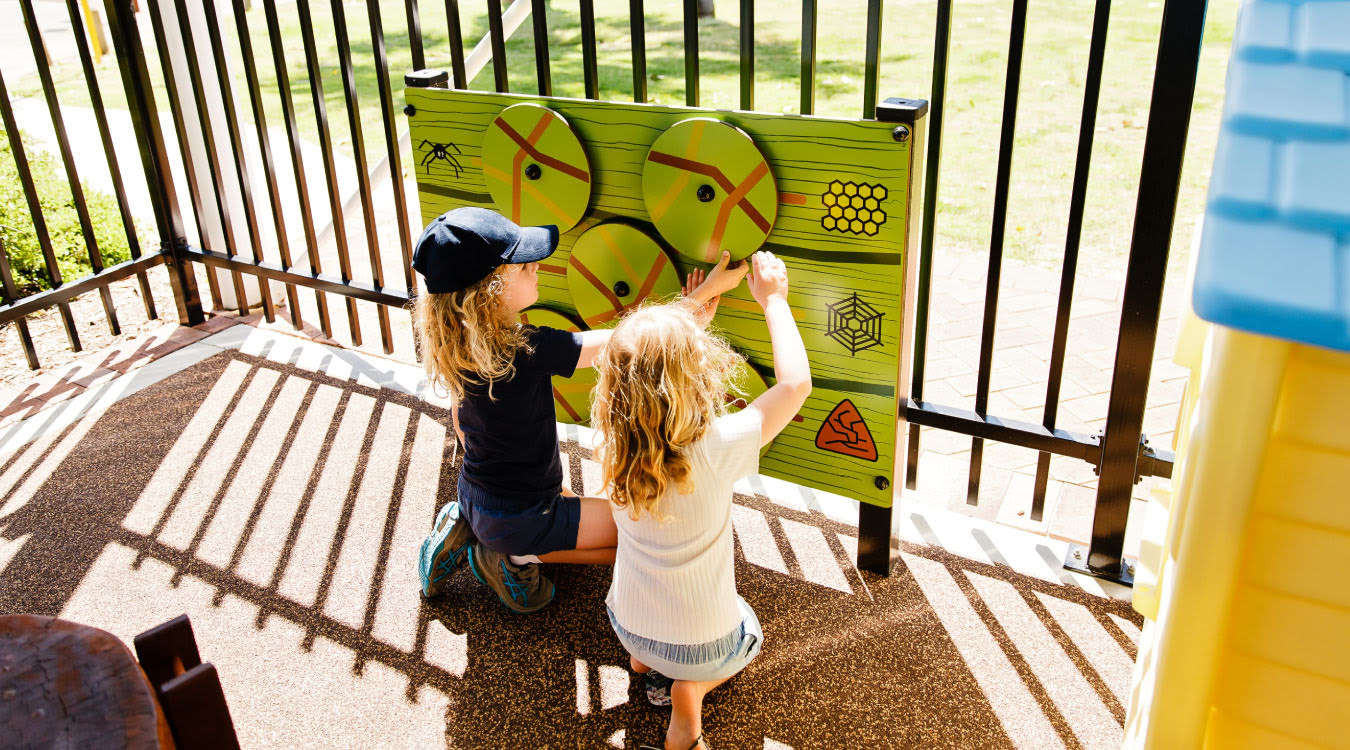 Altone Park Recreation Centre Playgound - Active Discovery