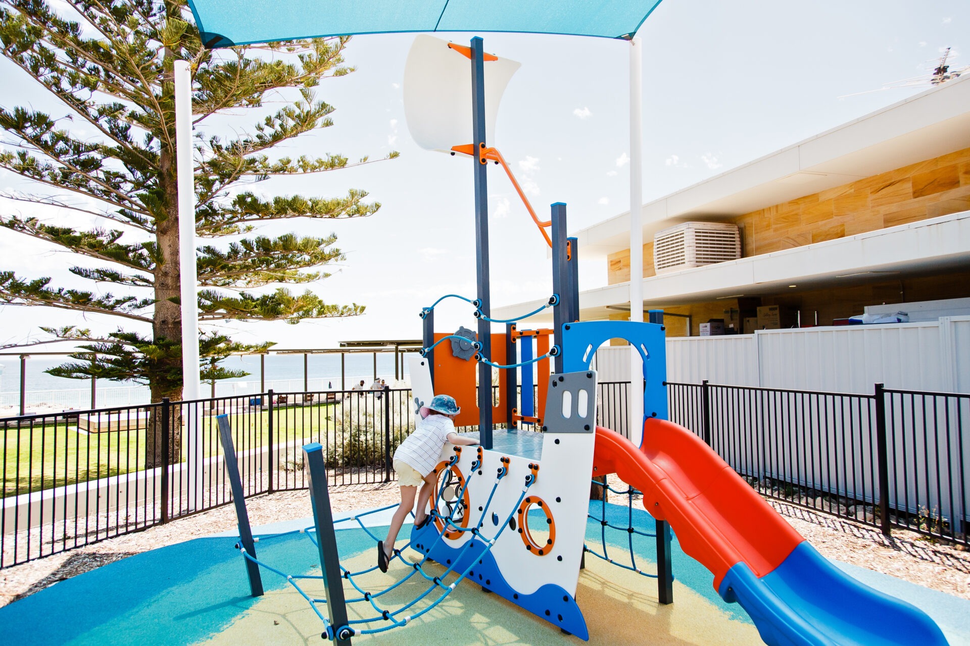 City Beach Commercial Playground - Active Discovery